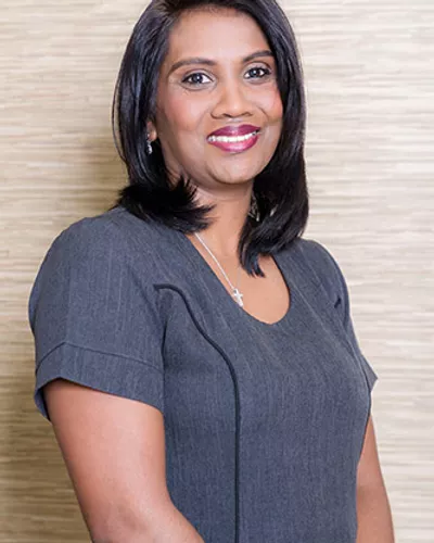 Dr Mary Mackenzie – Durban General Practitioner & Aesthetics